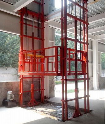 2.5 Tons Guide Rail Hydraulic Elevator Lift for Warehouse Cargo Loading CE