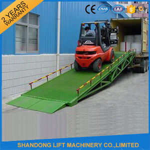 Adjustable Warehouse Container Loading Ramps